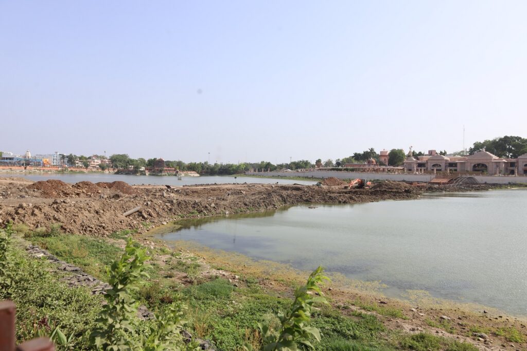 Pedestrian bridge on Rudrasagar lake – Ujjain Smart City Limited